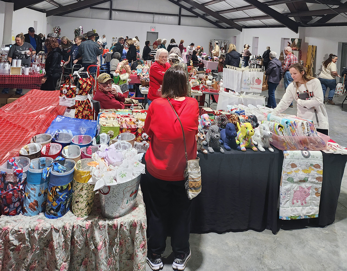 COUNTY VETERANS HOST CRAFT FAIR - Johnston County Sentinel