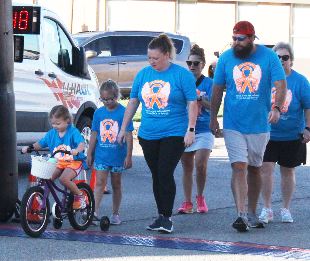 Running Riding And Walking For Stevy Johnston County Sentinel