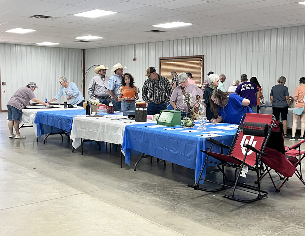 Pitmon benefit event draws large crowd - Johnston County Sentinel